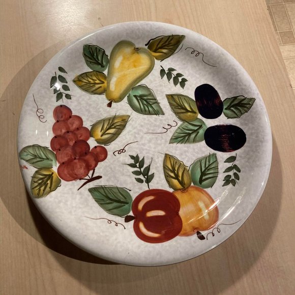 Oneida | Dining | Oneida Vintage Fruithand 2 Serving Round Serving ...